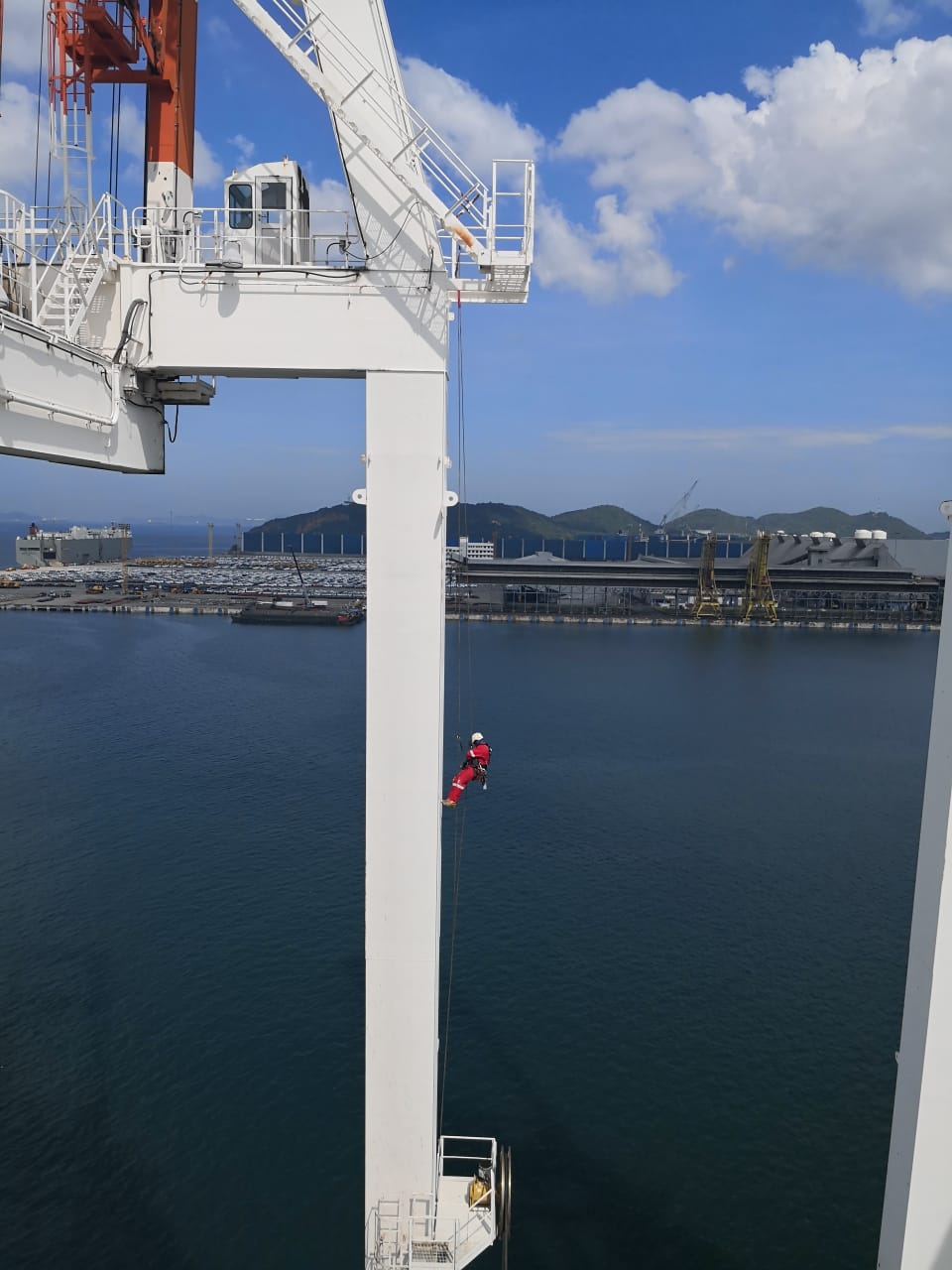 Rope Access – World Crane Services